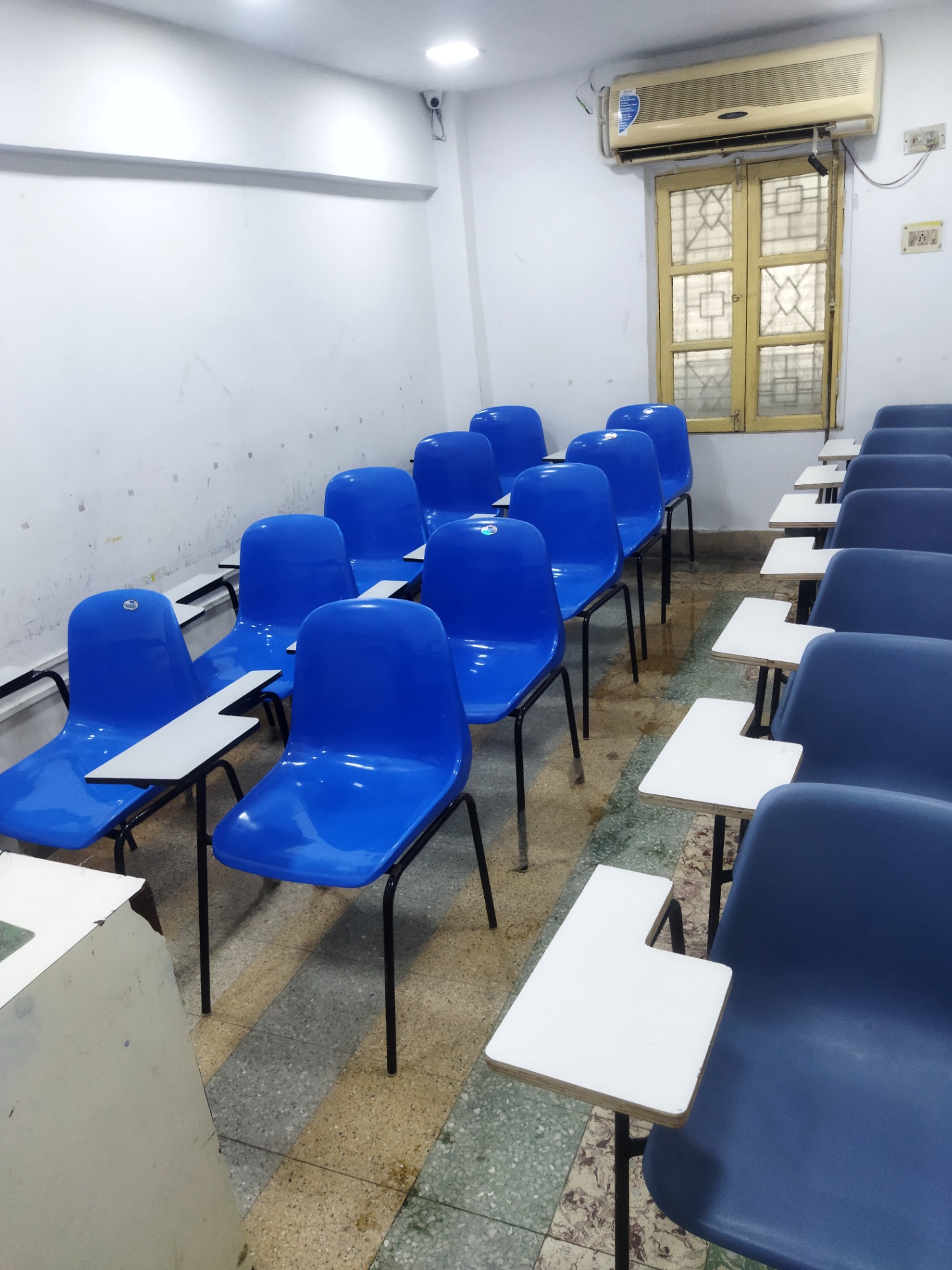 Aaa Classes, Kolkata (FOhzFmmdAo)